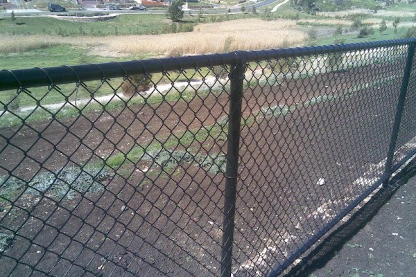 Chainlink / Chainmesh Fencing - CityWide & Macedon Fencing
